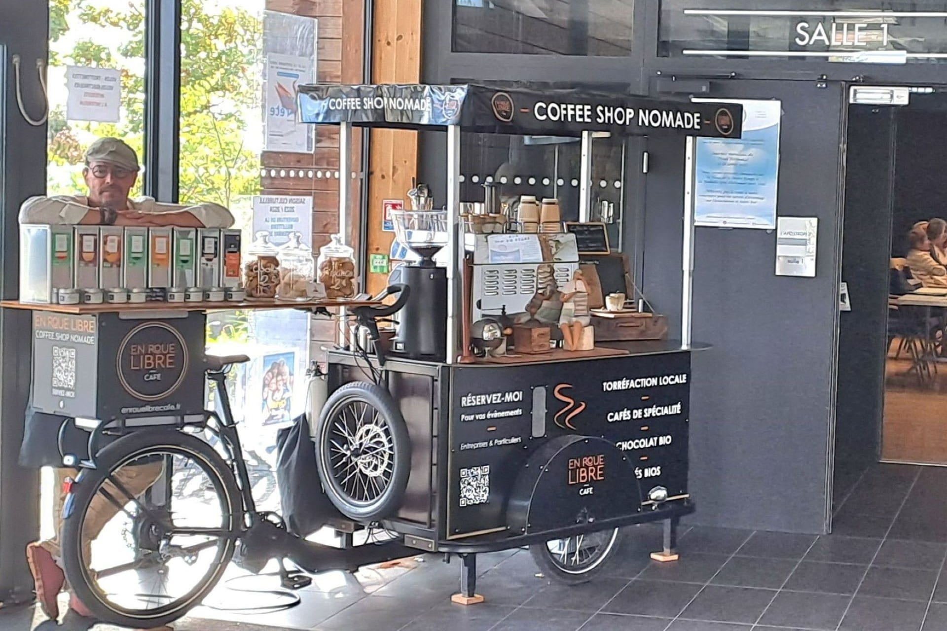 En Roue Libre Café Coffee Bike Nomade et évènementiel sur La Rochelle.